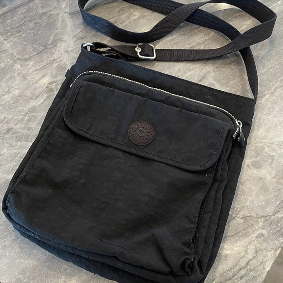 Kipling | Bags | Kipling Black Crossbody Bag With Adjustable Strap ...